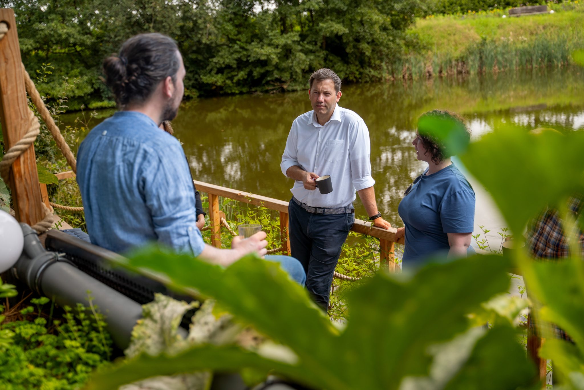 Tour der Ideen in Rethem/Stöcken: Klingbeil besucht Beta Hof › Lars ...
